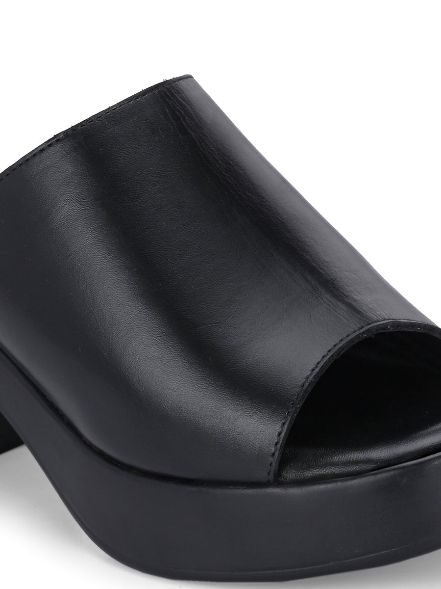 Nyla Women Platform Heel – Delize