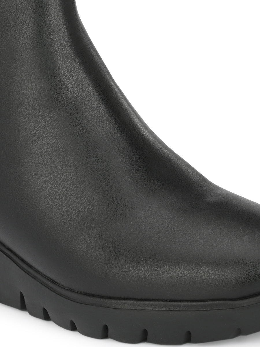 Emilia Ankle Boots with Backstrap – Delize